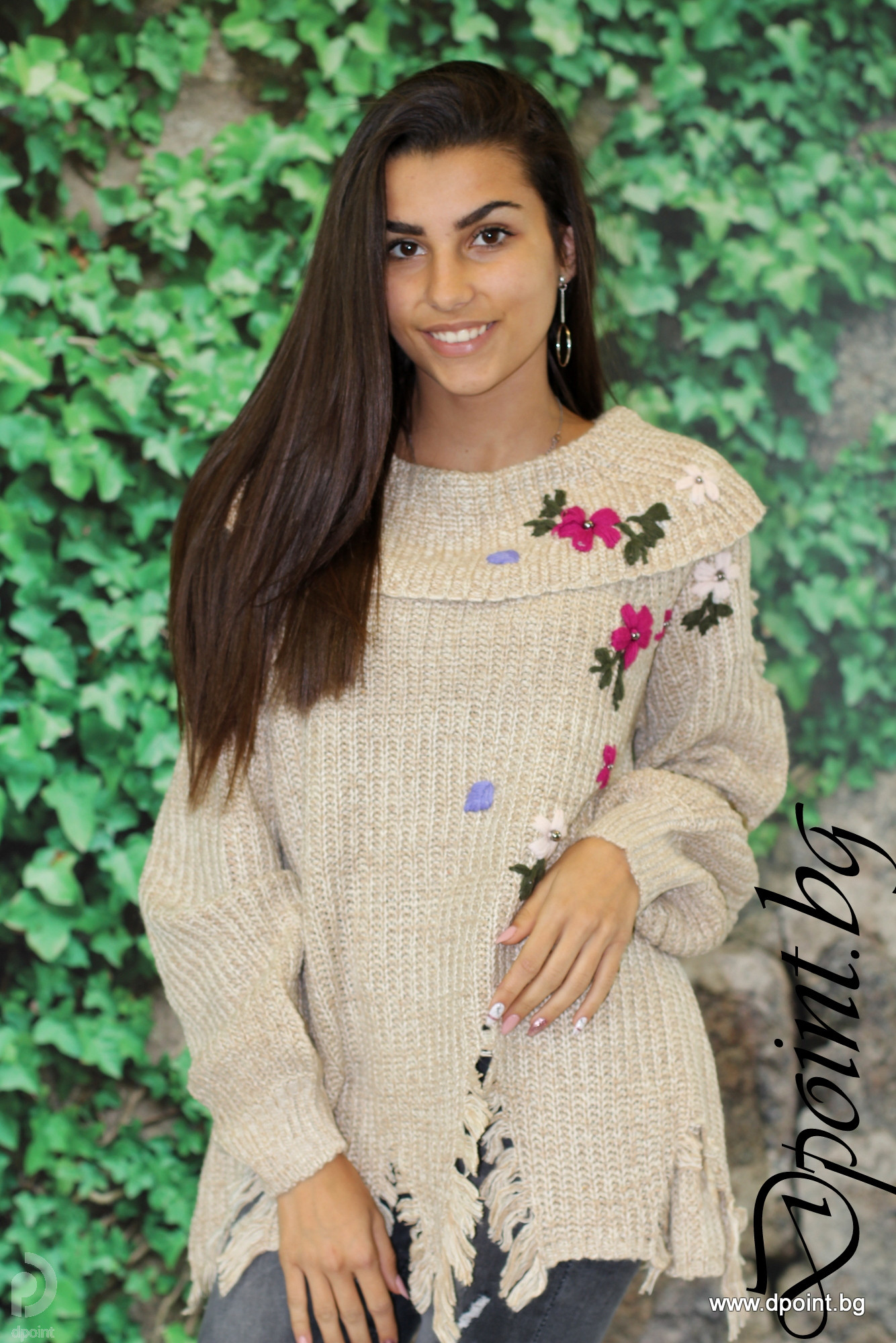 Плетена блуза с цветя Михаела